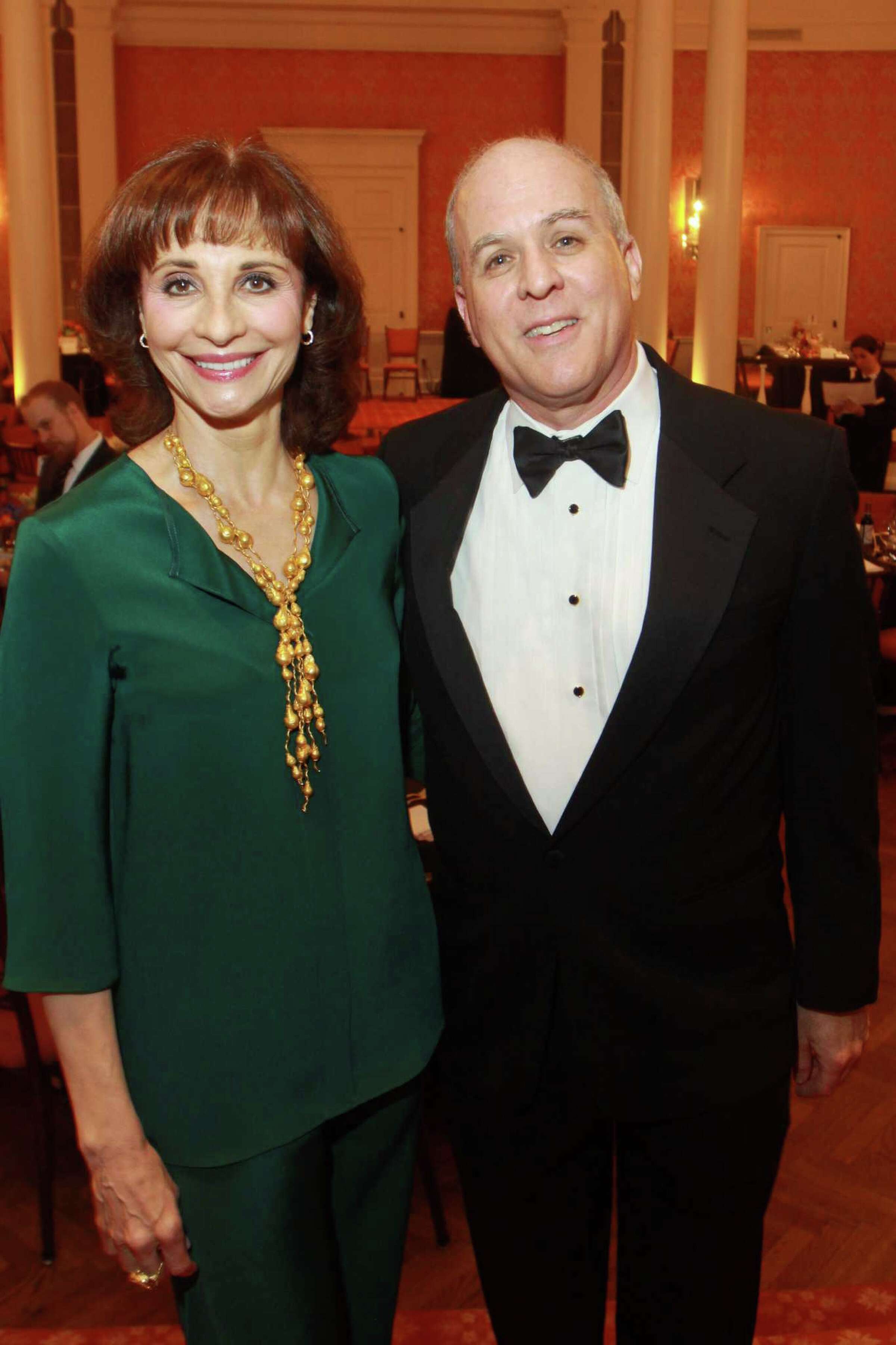 Inprint ball raises $375,000