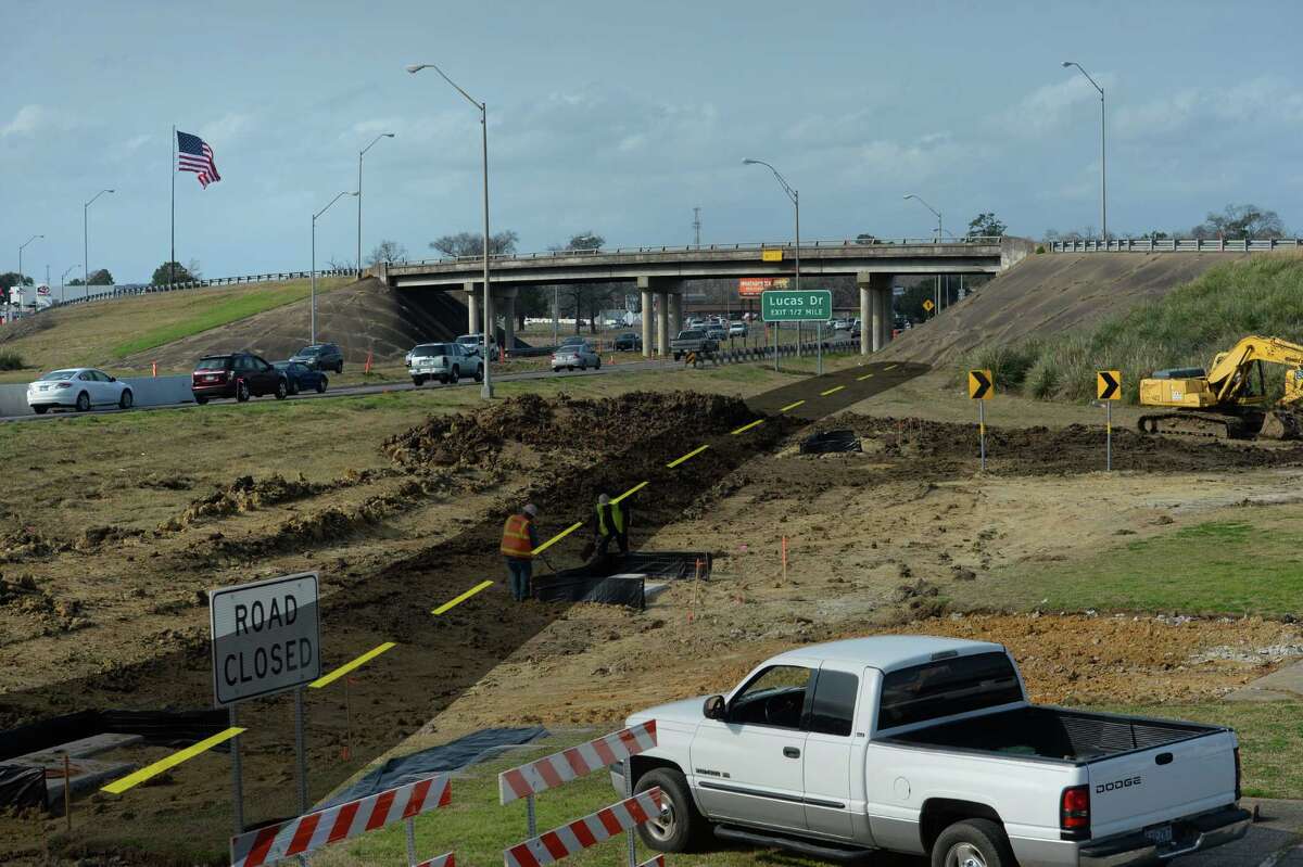OVERPASS: Rerouting to help relieve on-ramp, off-ramp congestion near ...