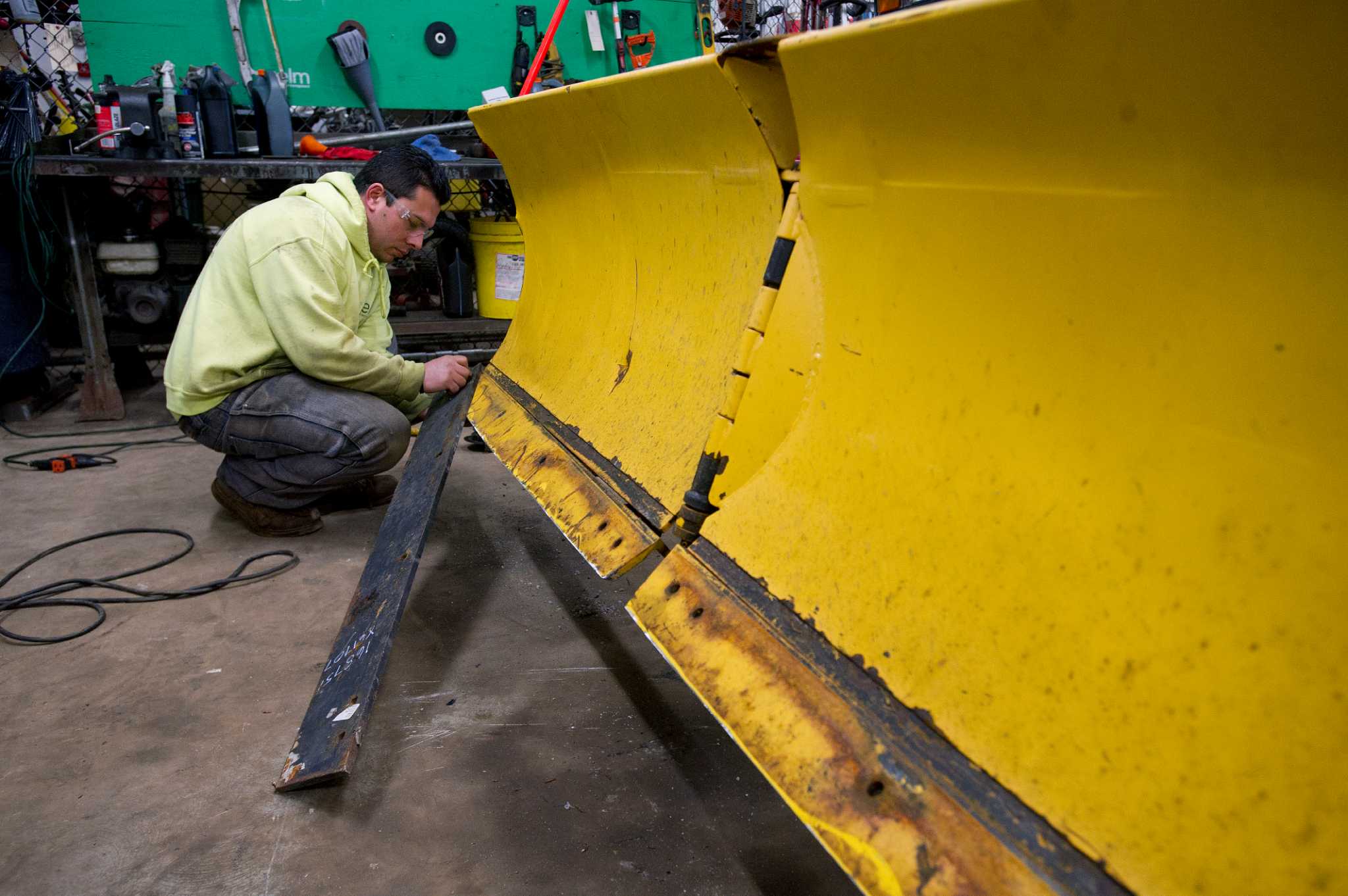 Office building owners, managers battle winter snows