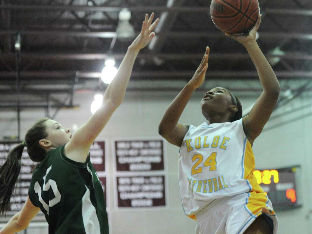 Kolbe Cathedral, Lauralton Hall advance to SWC girls basketball final