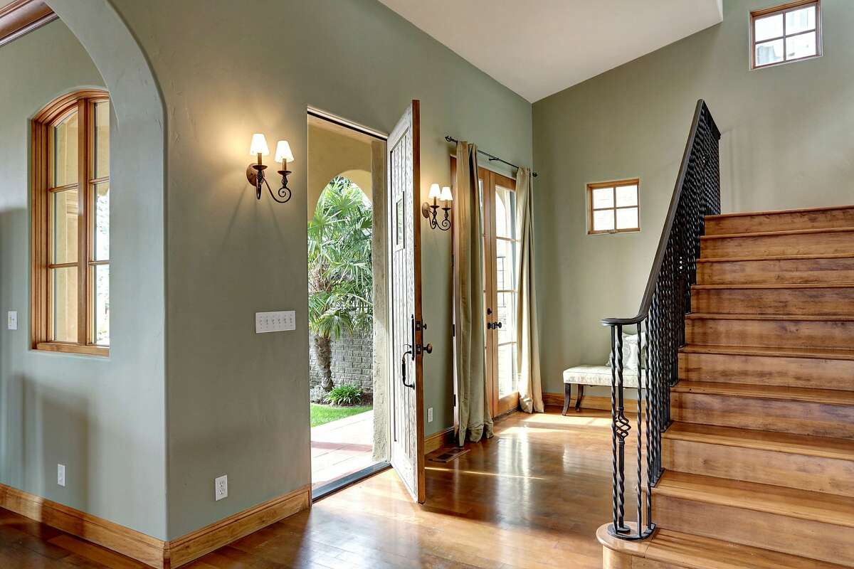 Spanish Mediterranean in Berkeley has stately public rooms