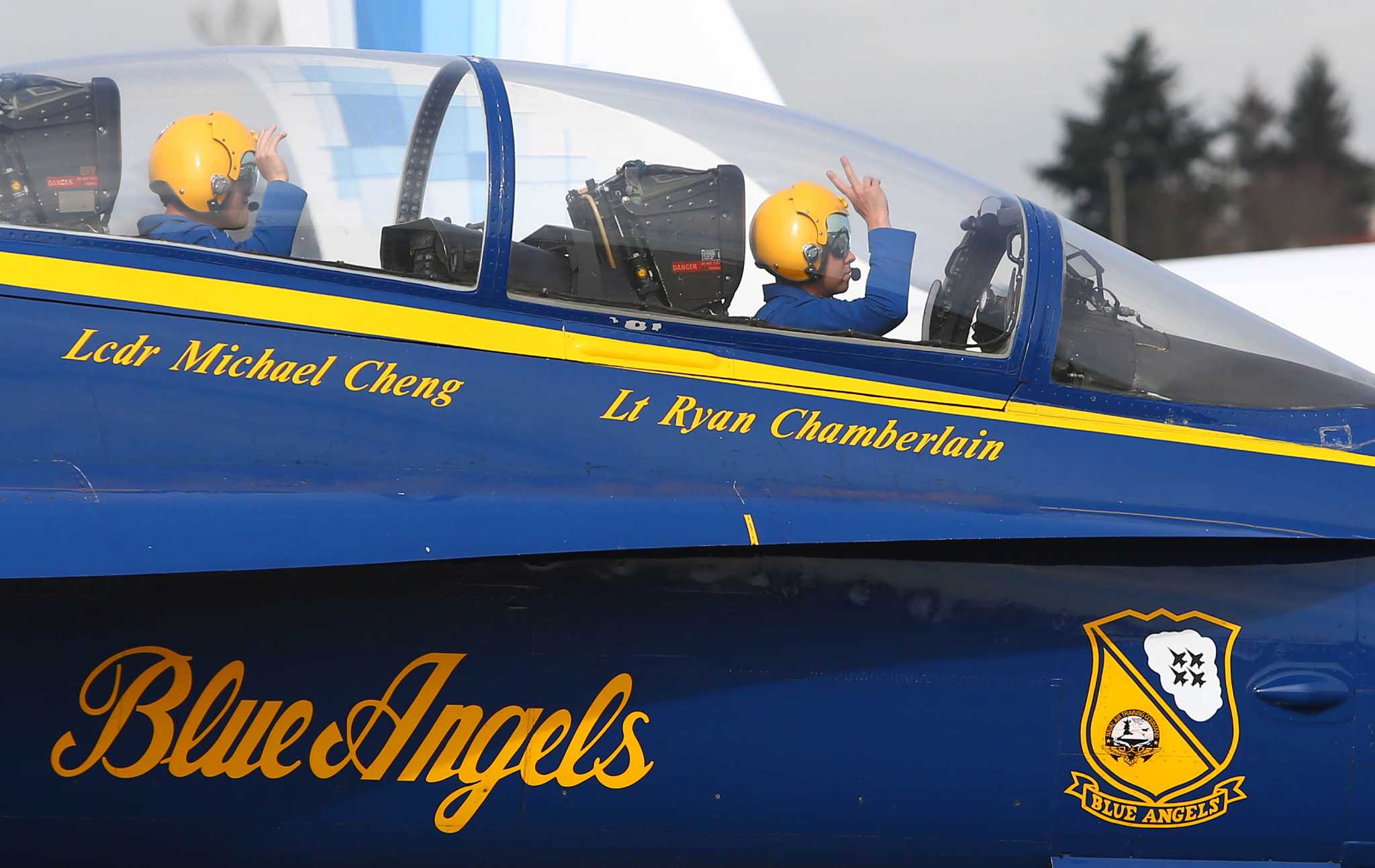Blue Angels come to Seattle in advance of Seafair 2014