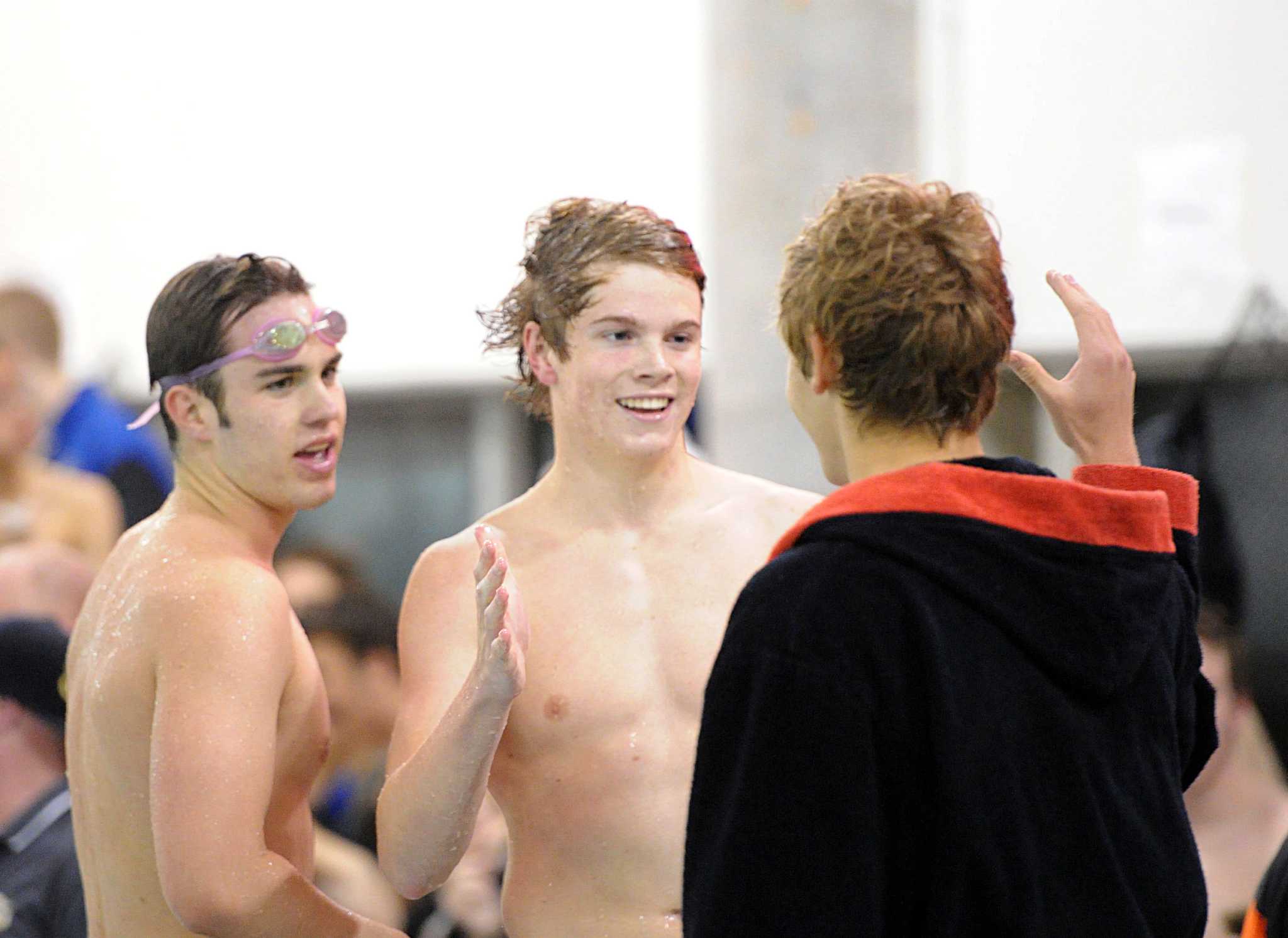 Staples swimmers second in FCIAC championships