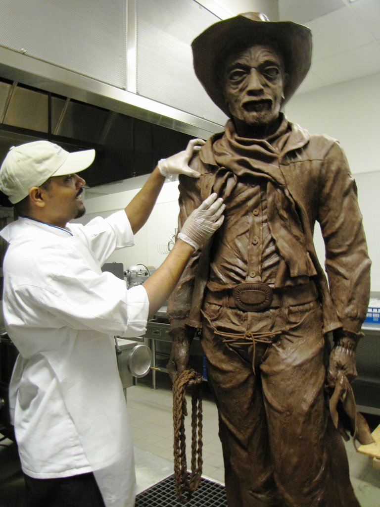 Houston hotel creates 1.8M calorie chocolate rodeo sculpture