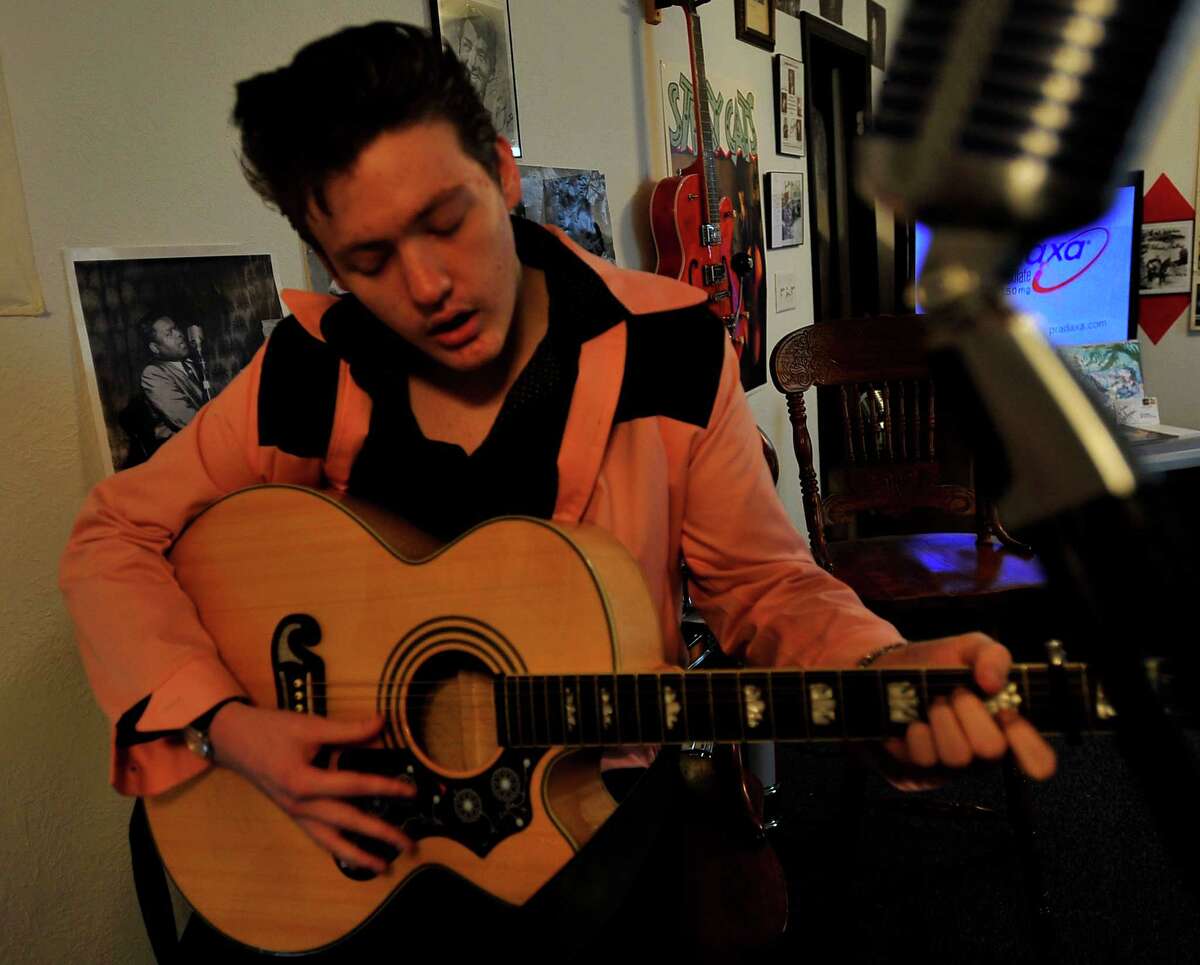 Imitators bring Elvis back to life