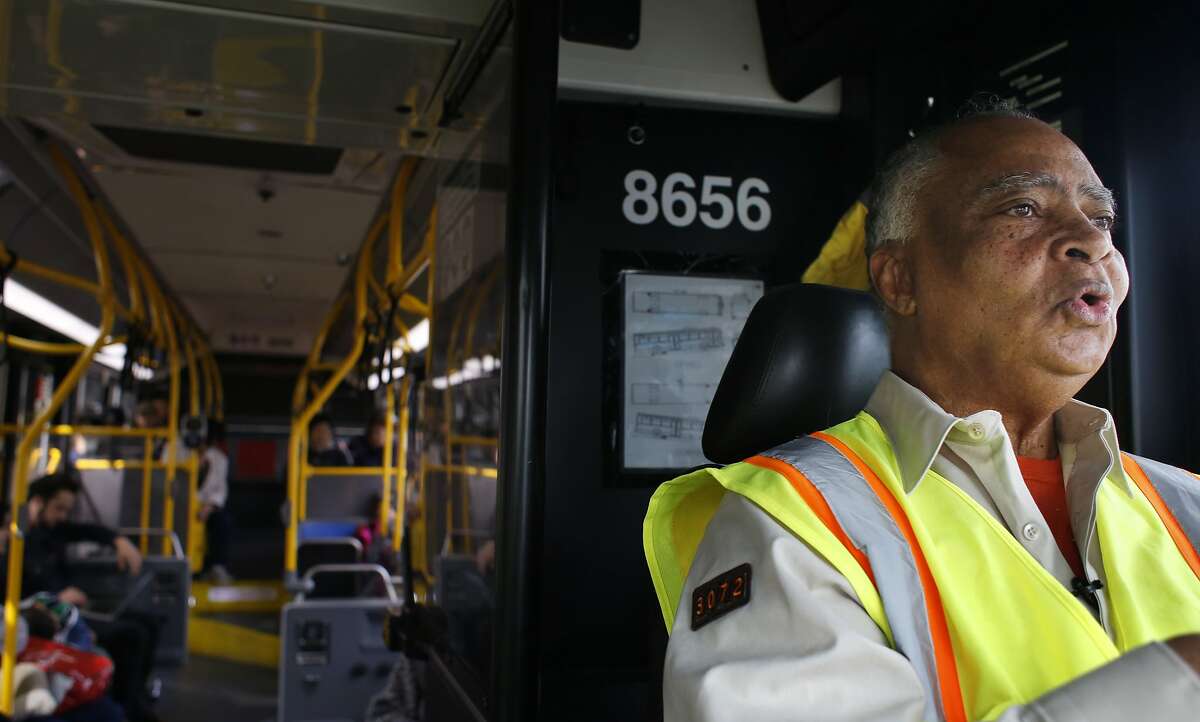 Muni driver adds a note of cheer to the 29-Sunset