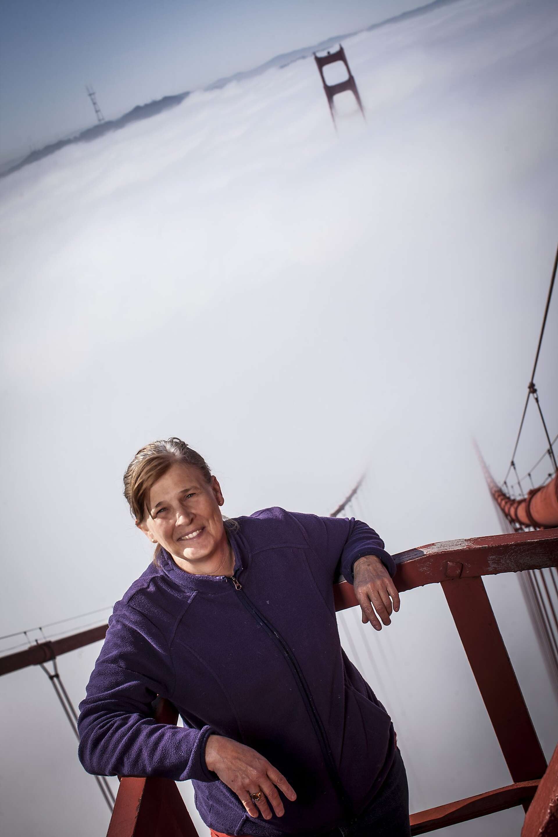 Span of a long career - voice of Golden Gate Bridge retiring