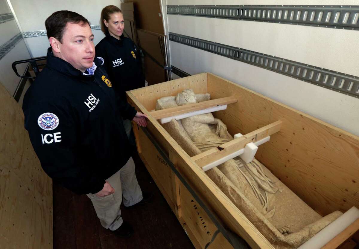 Feds seize ancient Roman sarcophagus lid in NYC