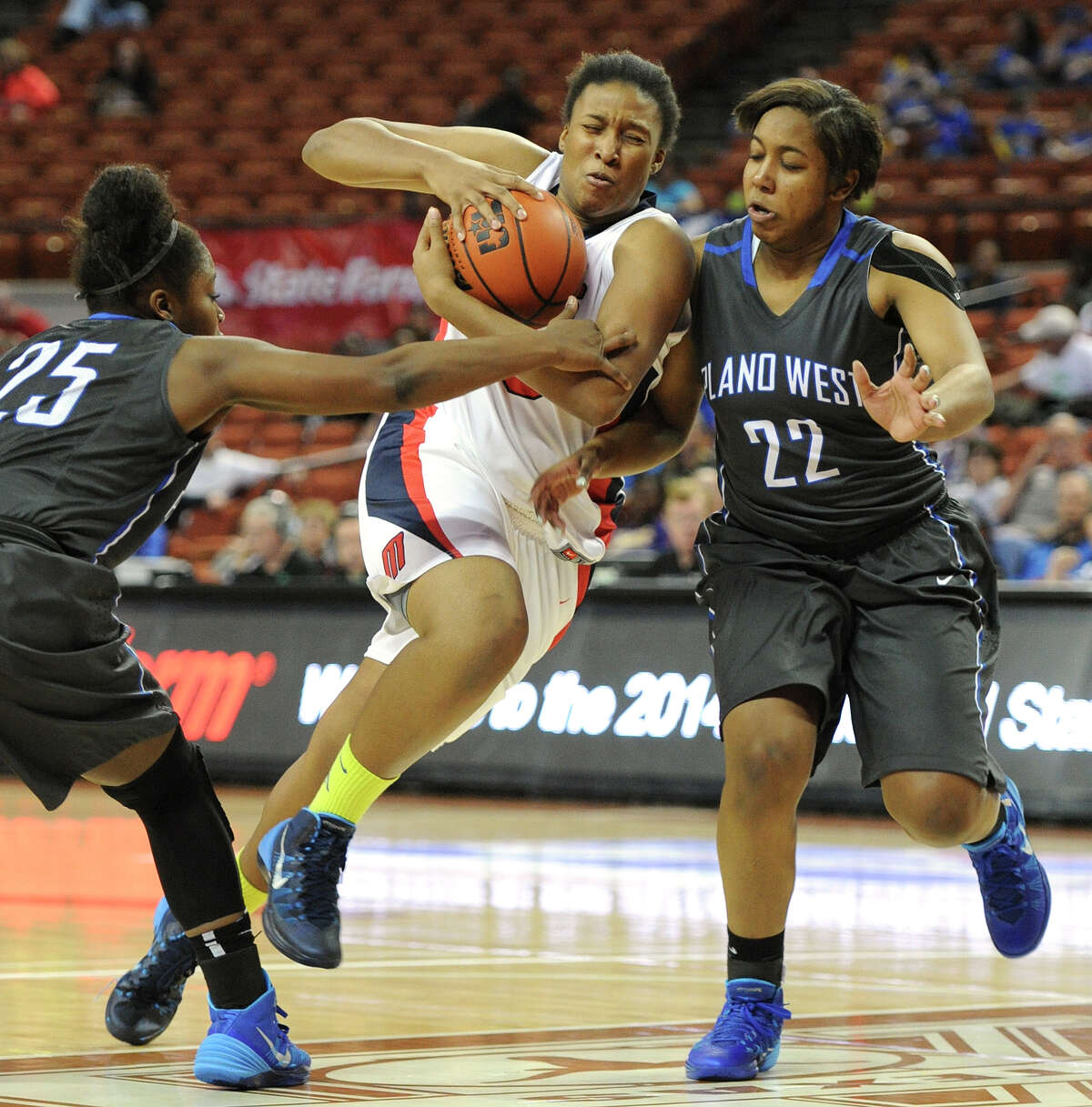 Manvel, Cy Woods advance to girls regional basketball final