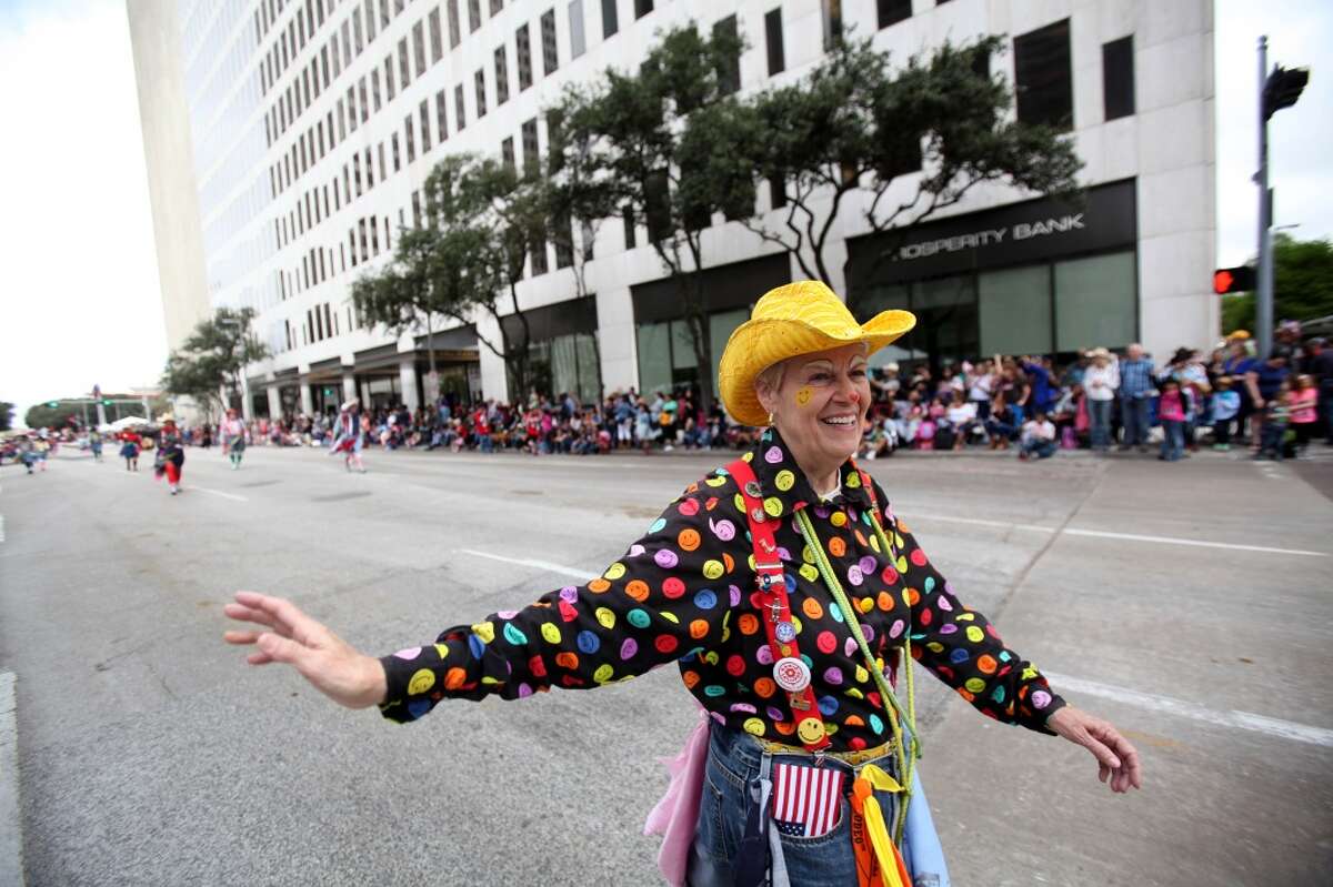 Rodeo parade brings the Wild West to downtown