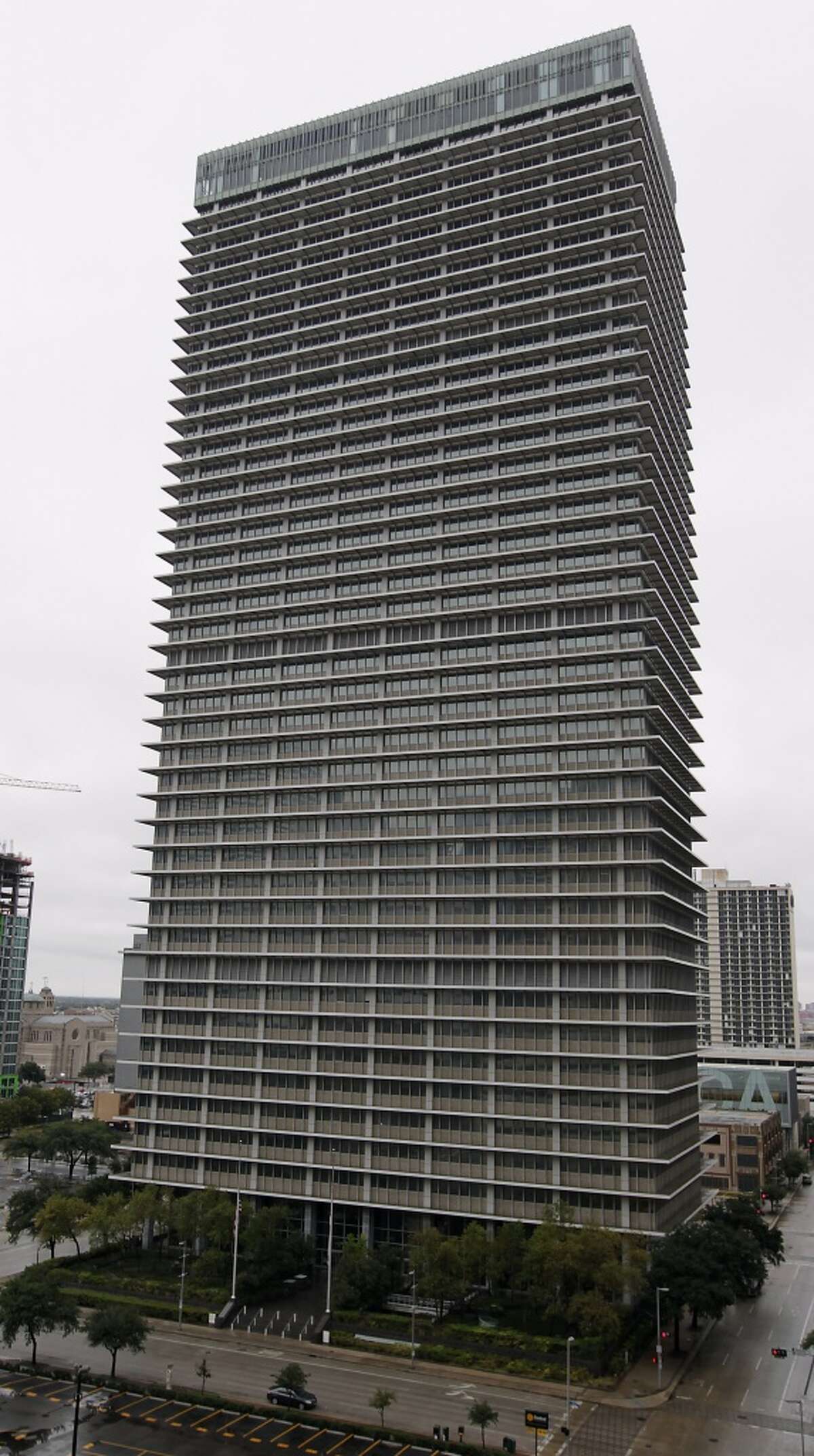 Questions surround mayor's lease proposal