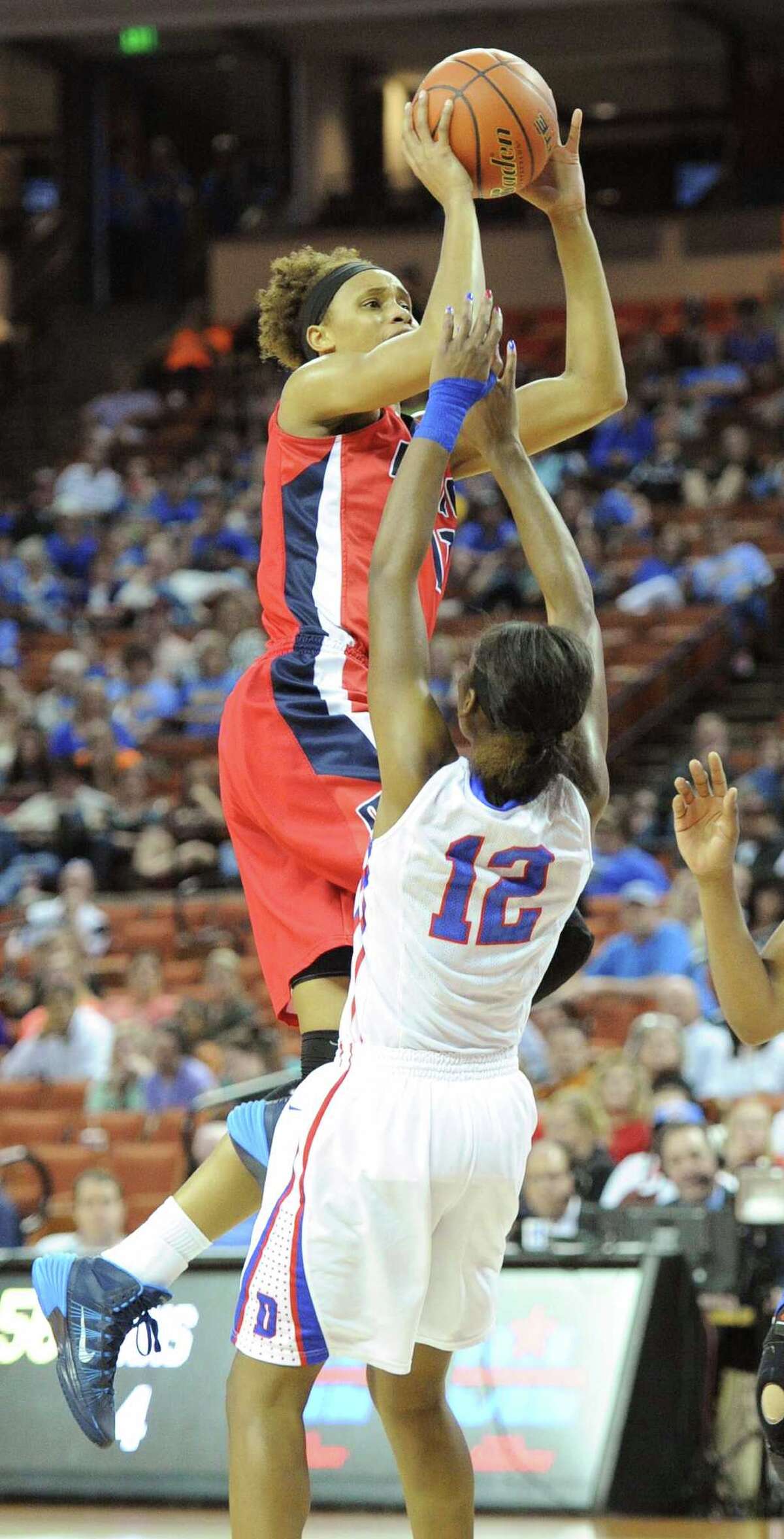 Manvel routs Plano West for spot in girls 5A state final