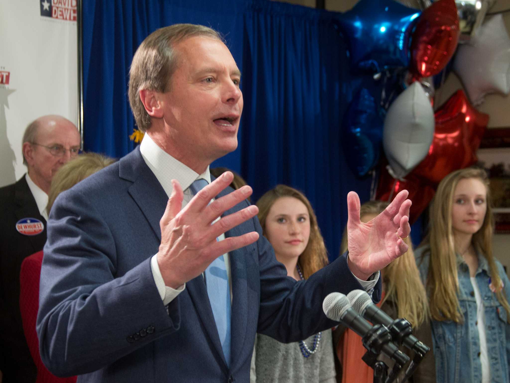 Girlfriend accused of injuring former Texas Lt. Gov. David Dewhurst