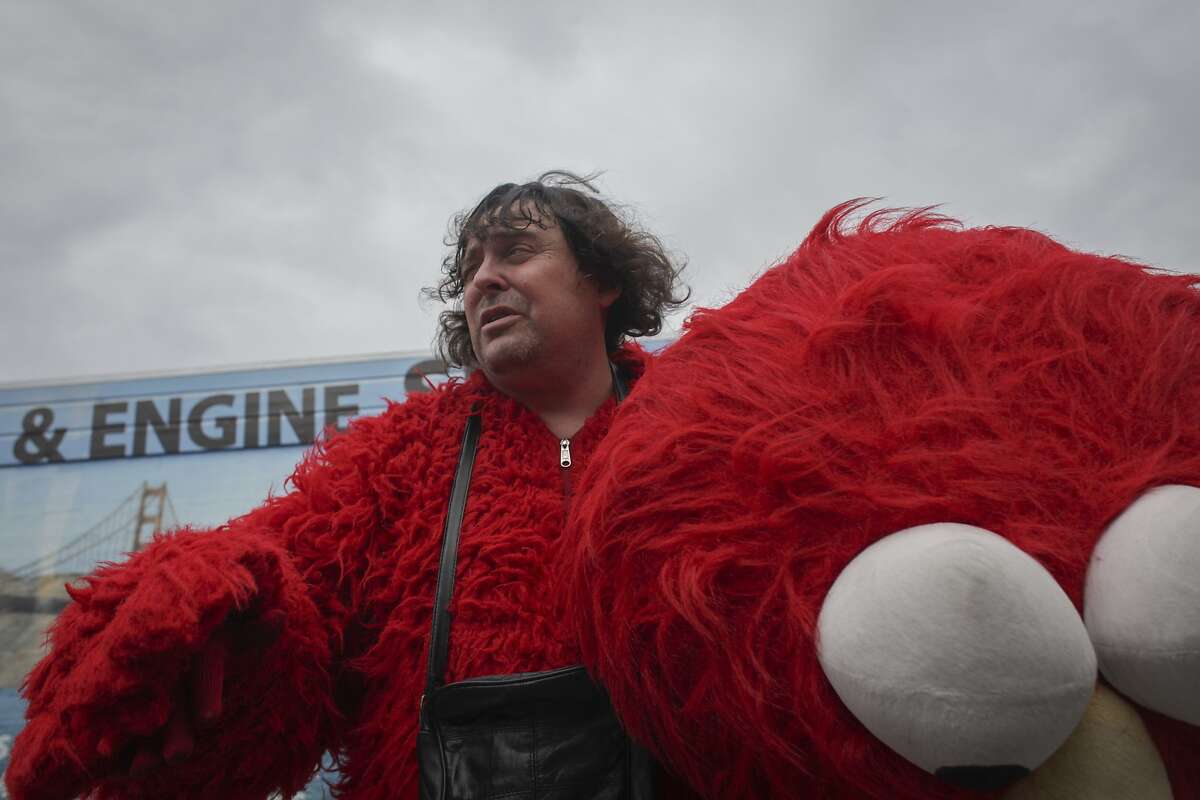 'Evil Elmo' performer says bad rap isn't justified