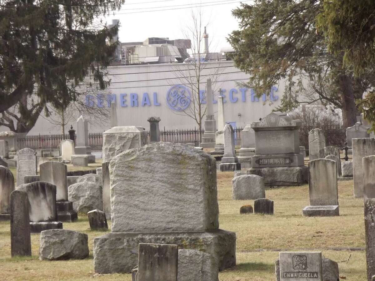 When General Electric leaves Fort Edward, pollution remains