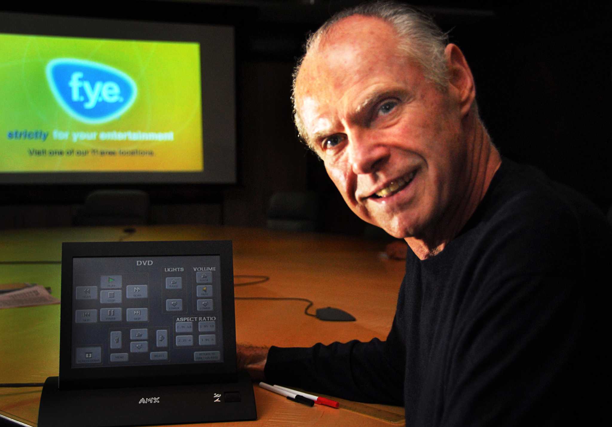 Robert Higgins, Record Town and fye founder, dies