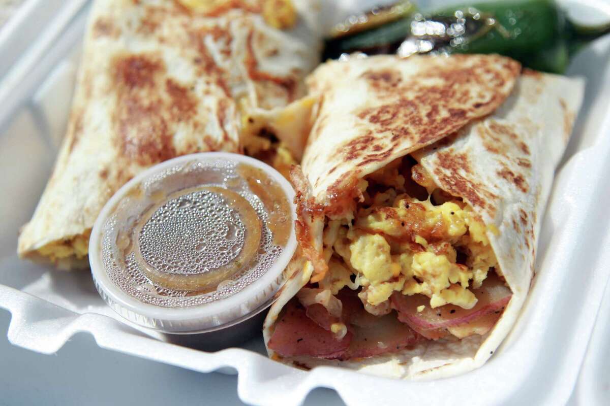 Bacon-wrapped to deep-fried, rodeo's top foods take honors