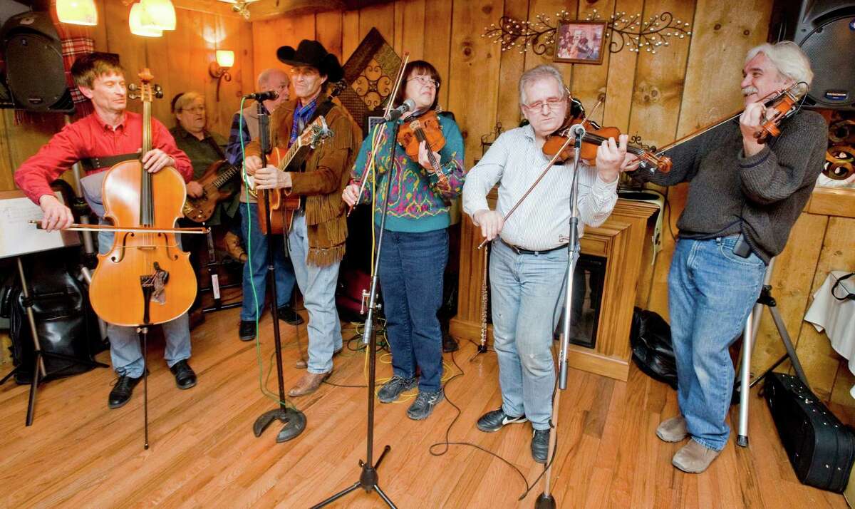 Bethel's Fiddlers celebrate 20 years