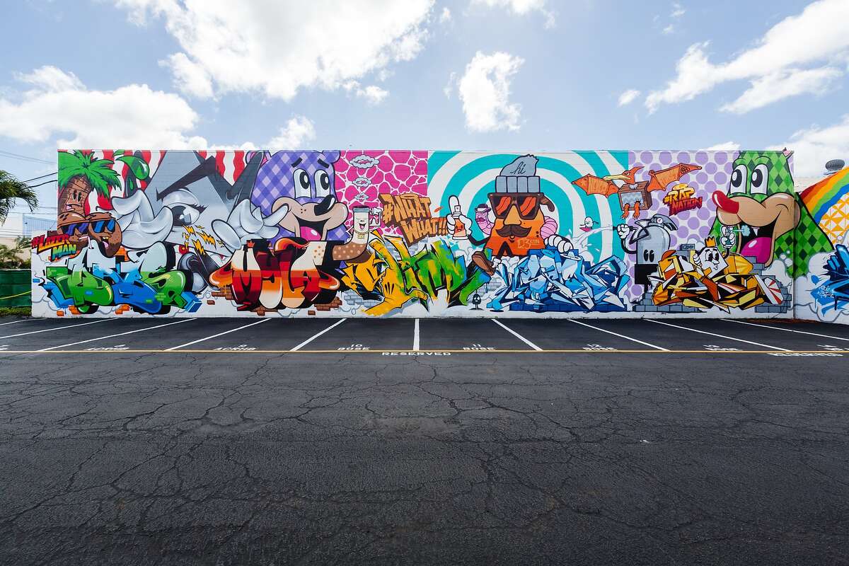 Murals help gritty Honolulu neighborhood change its stripes