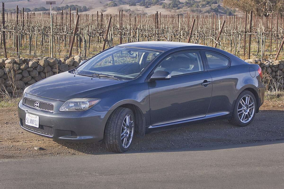 2005 Scion tC