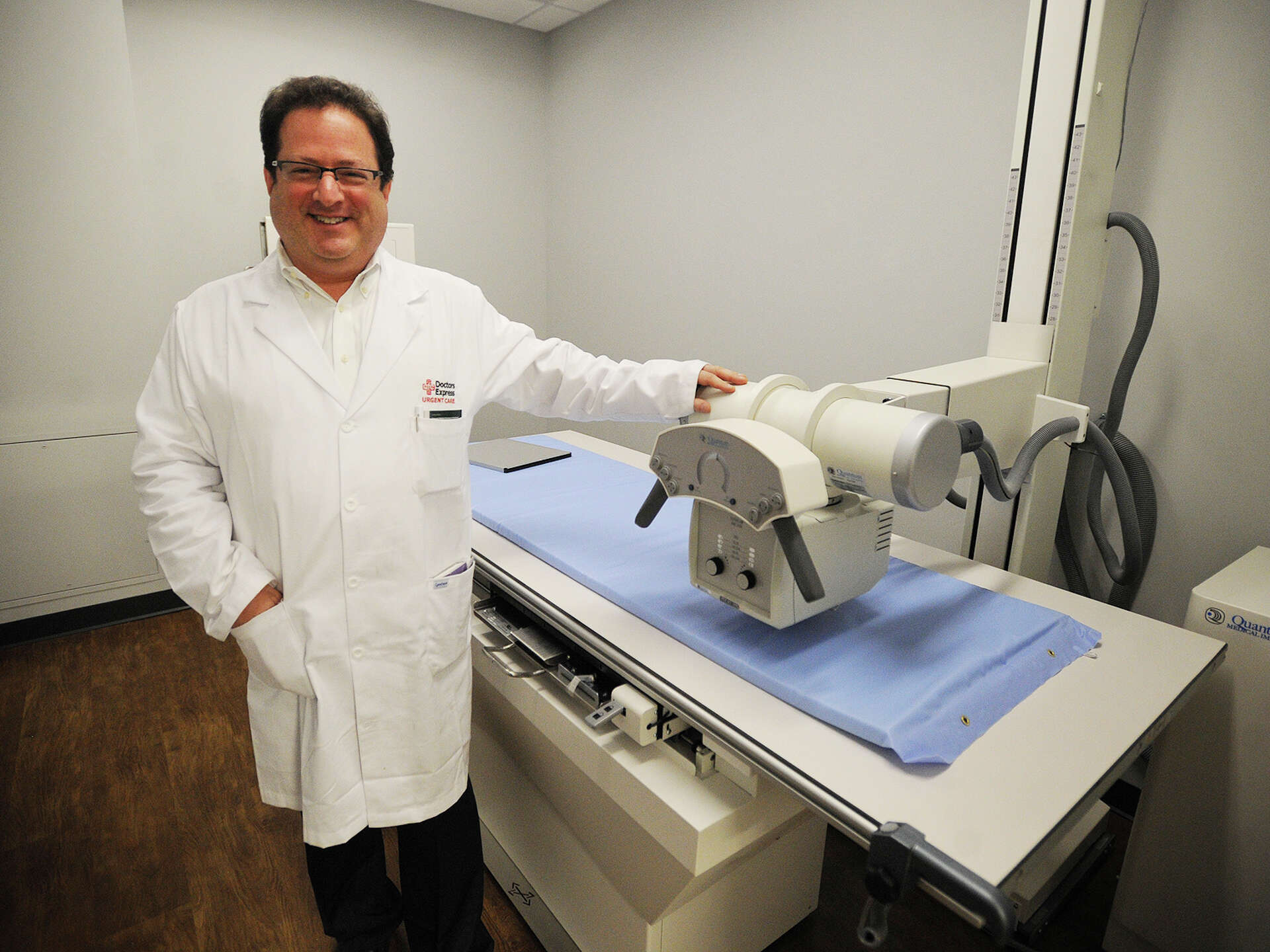 Urgent care centers aim to fill health need