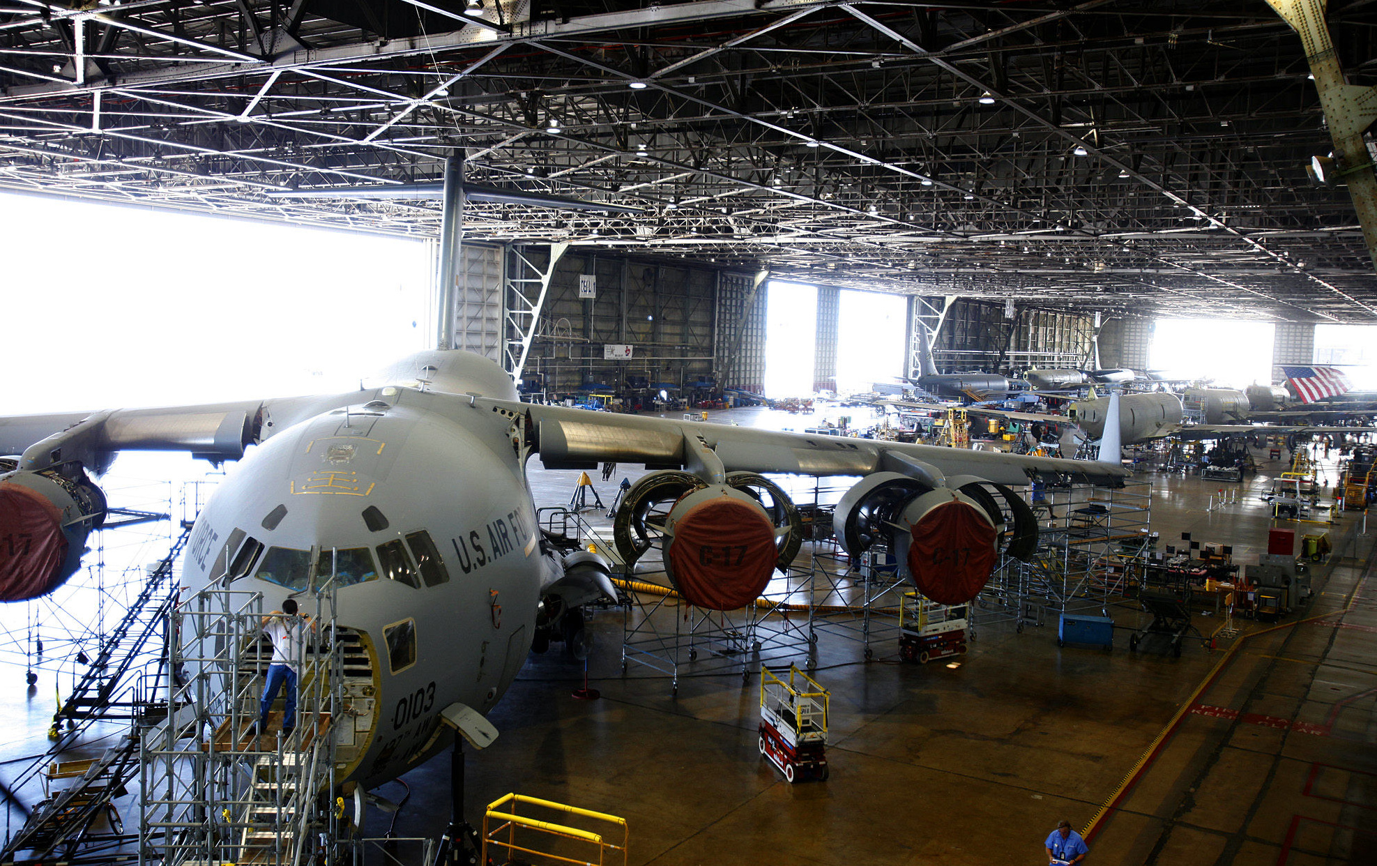 Documents show heated negotiations between Boeing and Port