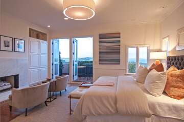 Tri-level Telegraph Hill condo features five terraces