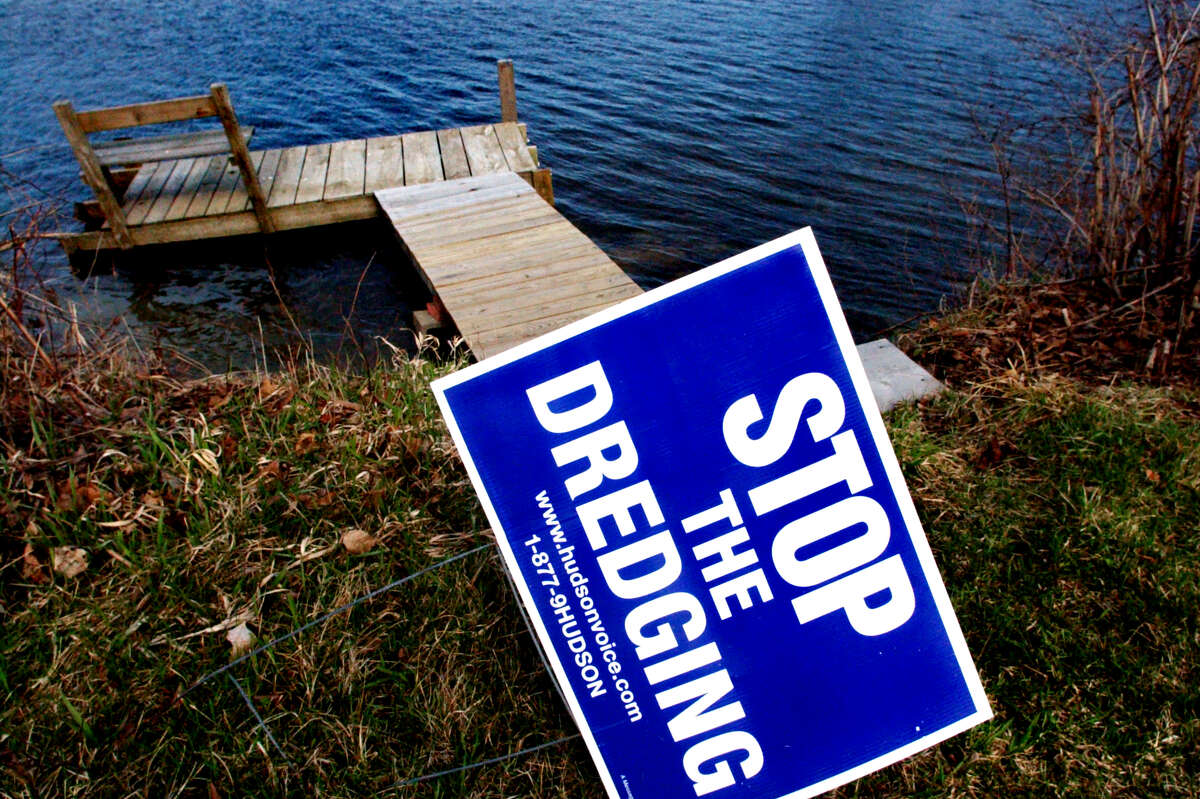 GE warned of PCBs' health threats decades before anti-dredging campaign