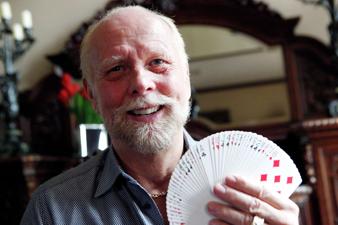 Blind San Antonio card magician focus of new documentary