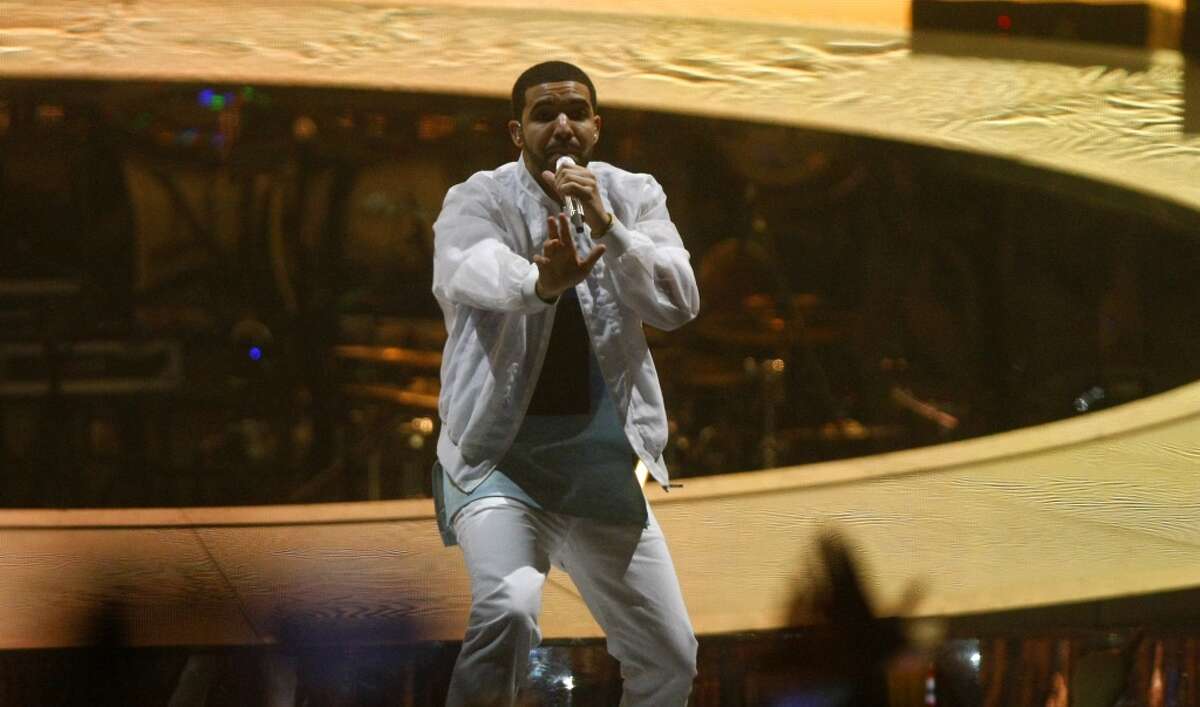 Report: Houston police investigating rapper Drake