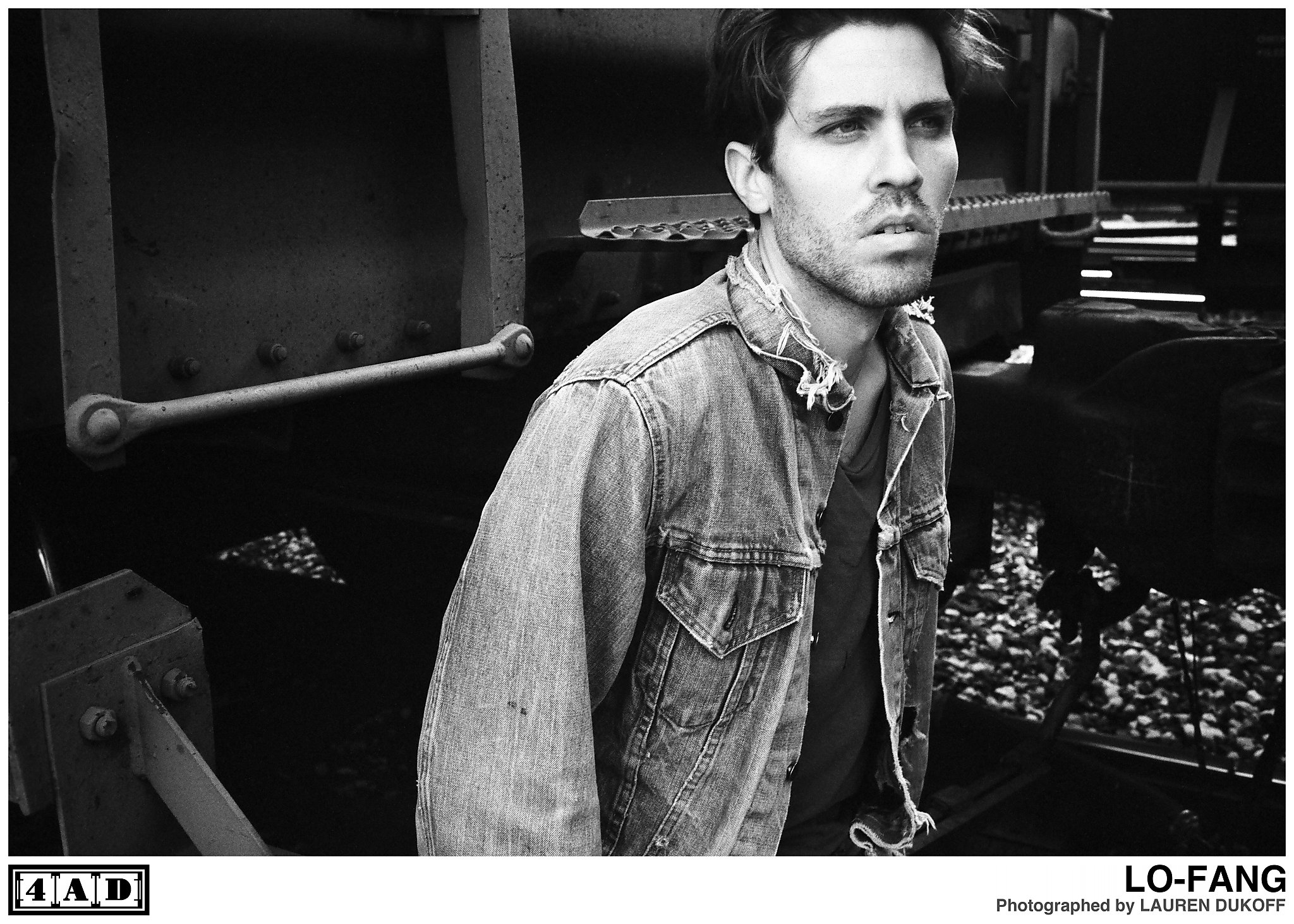 Lo-Fang brings serious skills to playful pop music