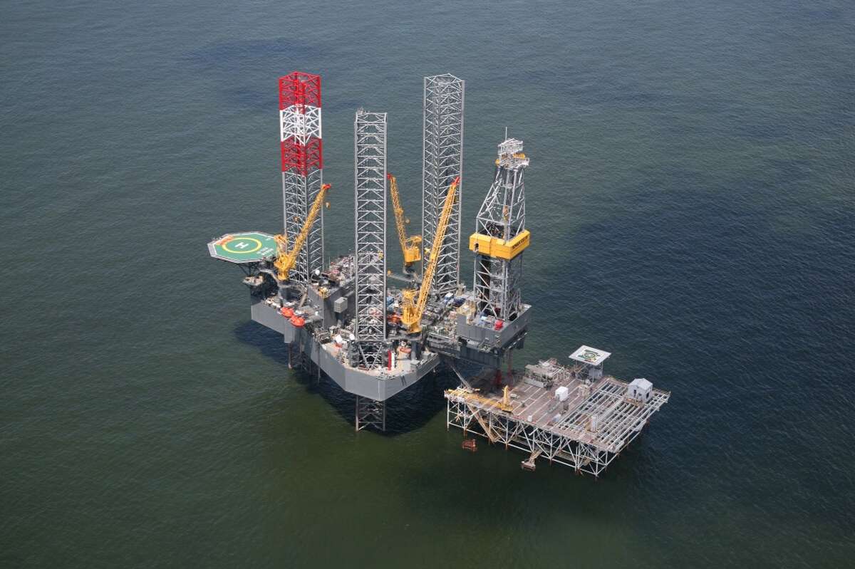 Energy XXI cuts 18 percent of workforce to slash costs