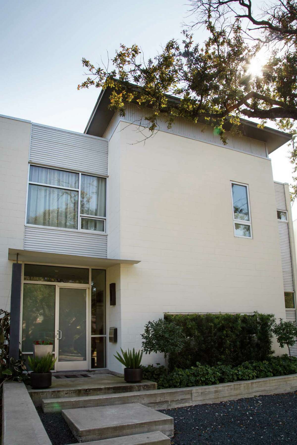 Lynn Goode leads an artful life