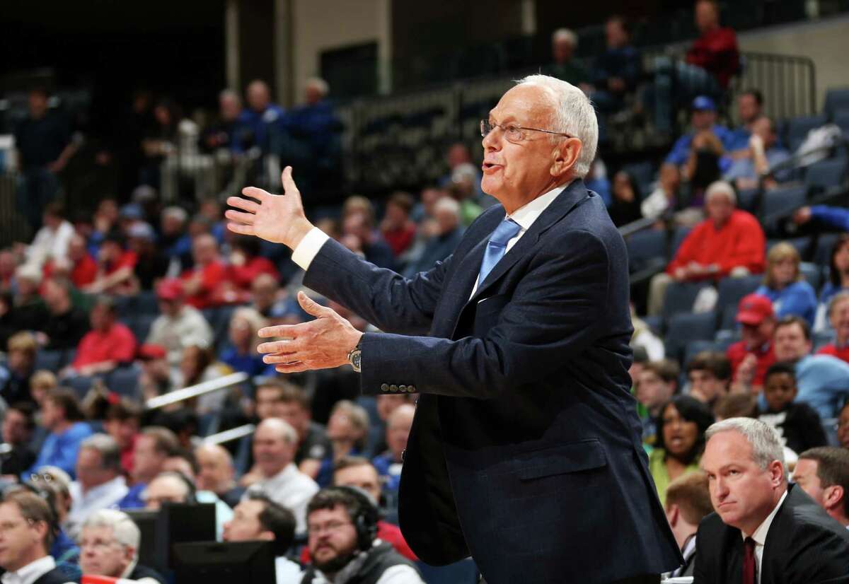 Larry Brown steps down as SMU basketball coach