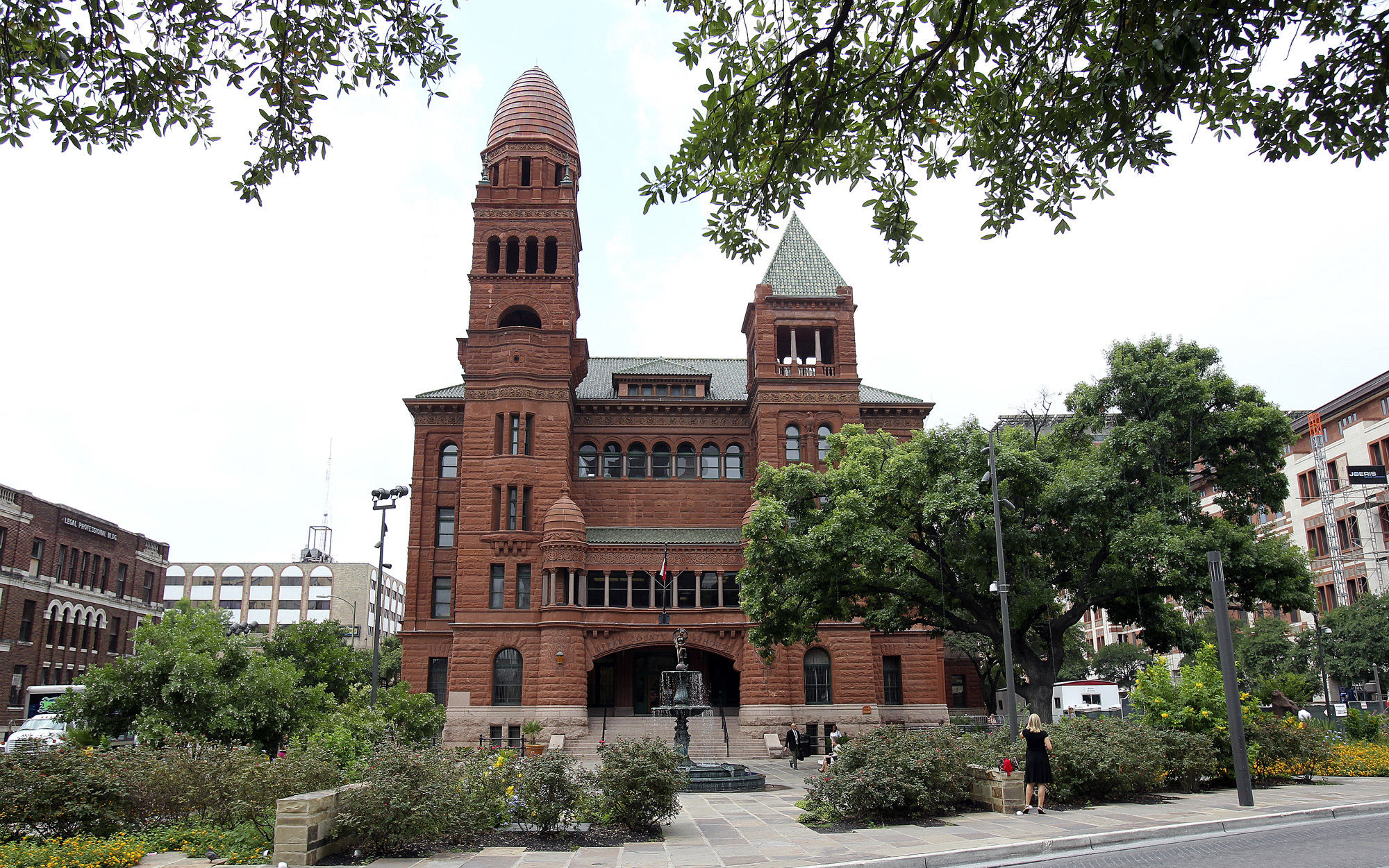 Test your knowledge of the Bexar County courthouse