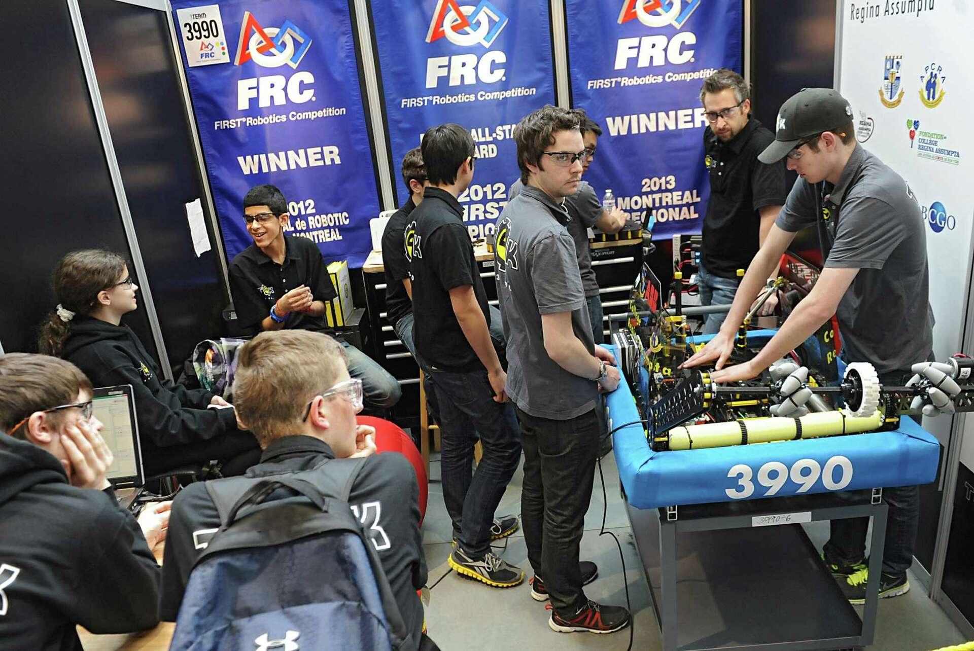 Photos: Robotics Competition at RPI