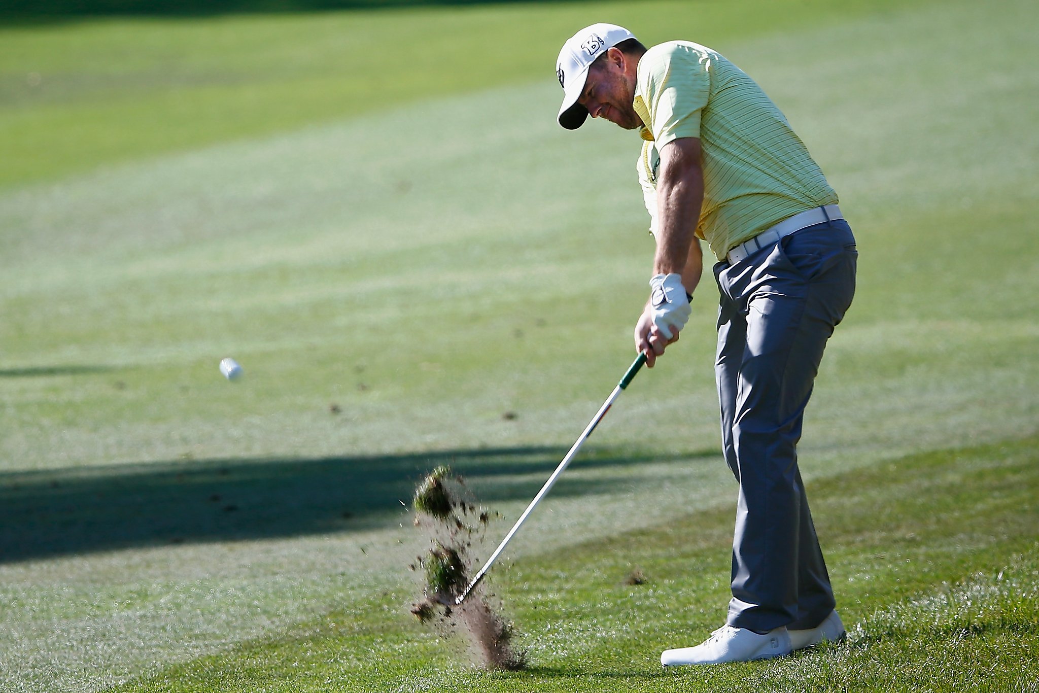 Robert Garrigus leads by a stroke in Valspar