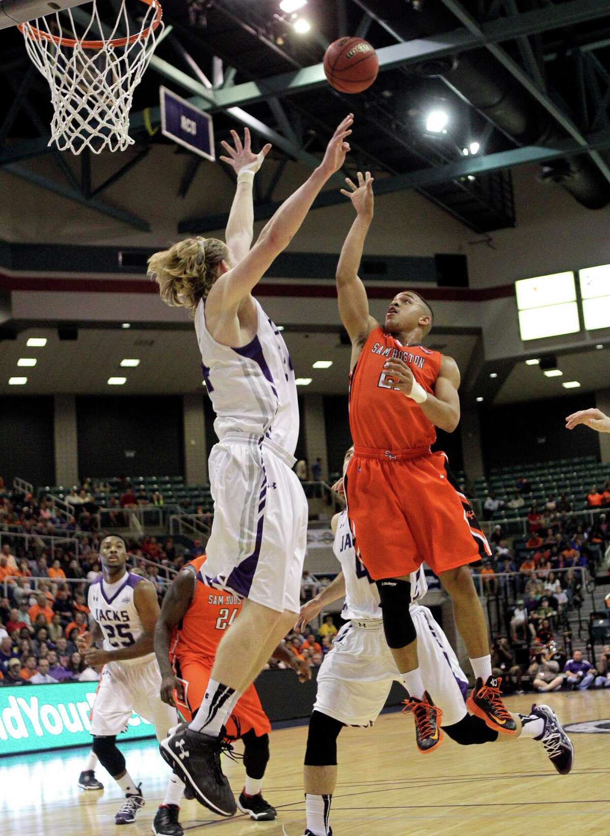 SFA punches ticket to NCAA Tournament