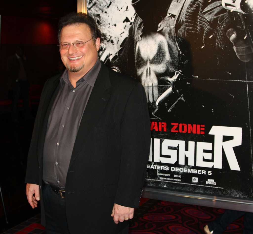 Wayne Knight and others reported dead who were very much alive