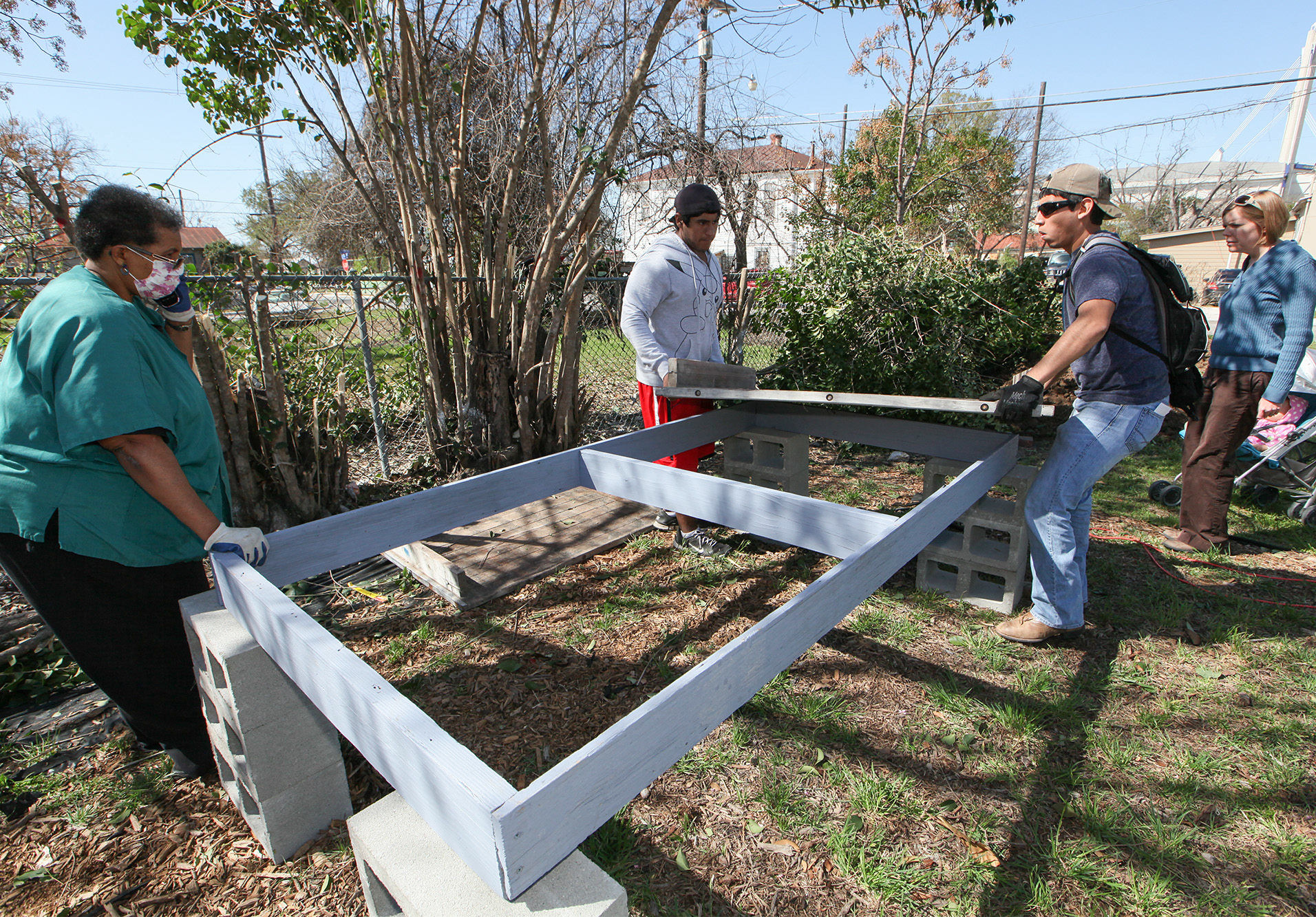 Students enjoy work party during Spring Break