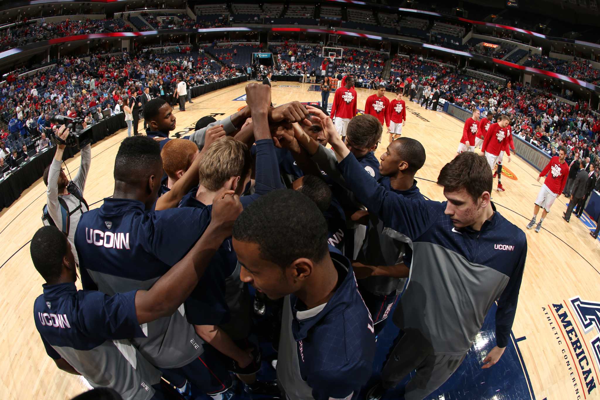 UConn shooting for history