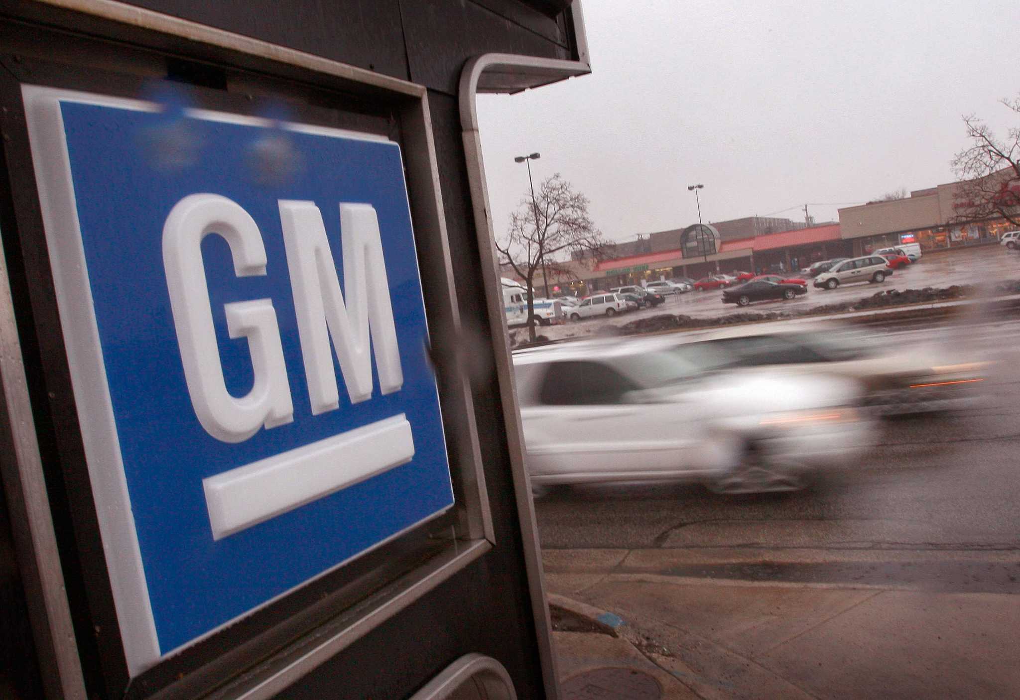 GM recalls 7.6 million cars for ignition switches