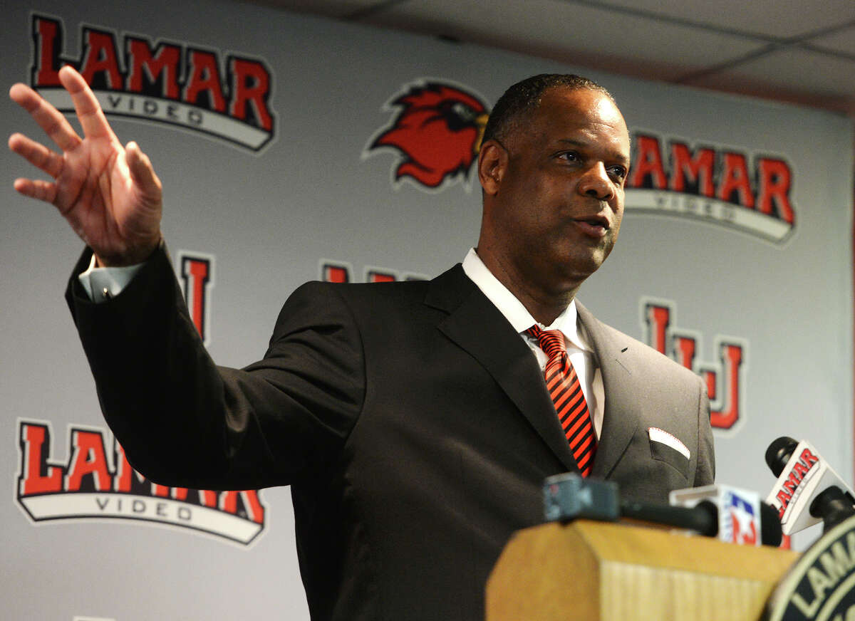 Price named Lamar head coach