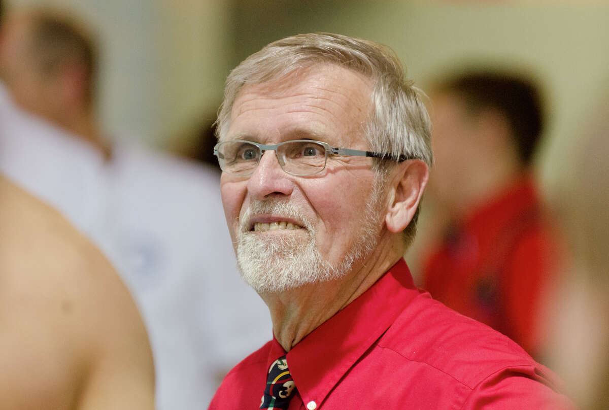 Greenwich dominates Class LL championship meet
