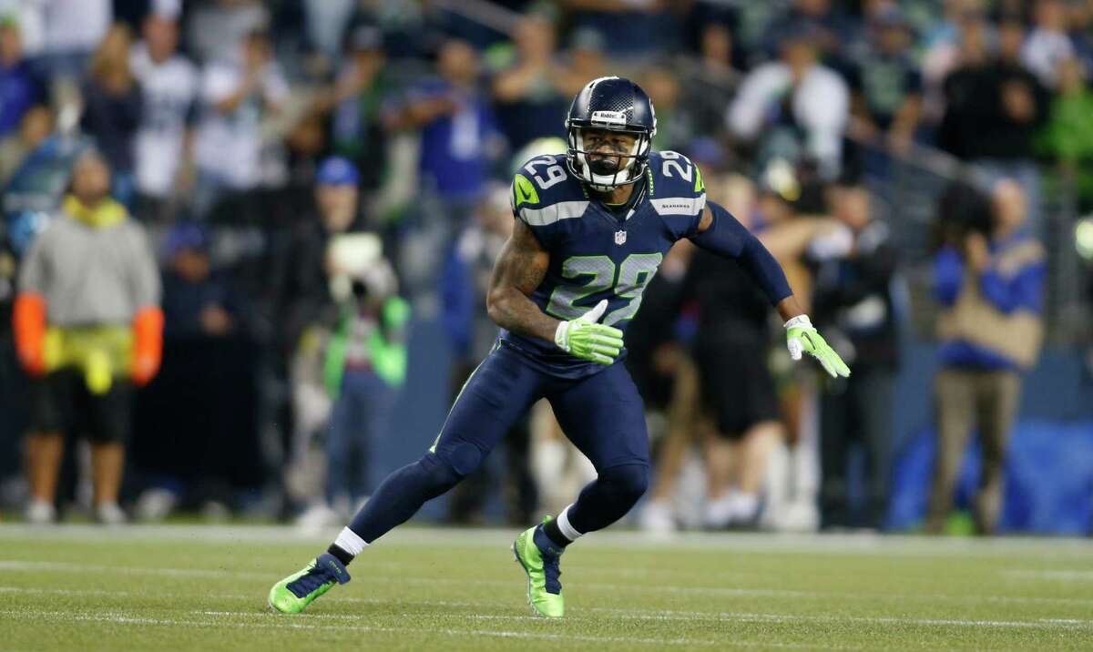 NFL's highest-paid safety is a bright star for SE Texas