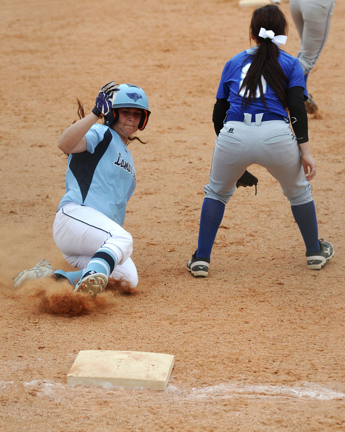 LSC-PA splits doubleheader