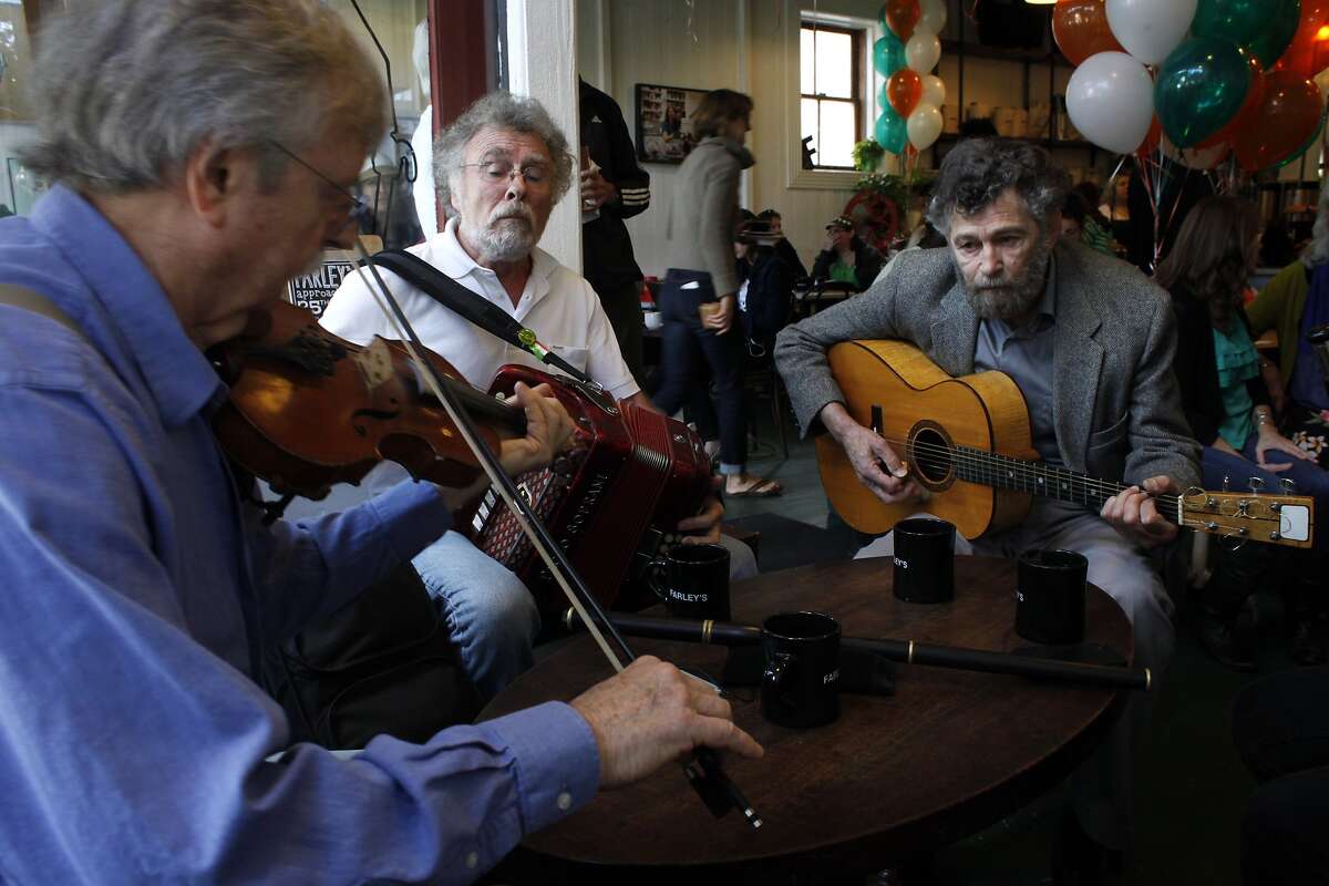 Farley's serves coffee with a side of community