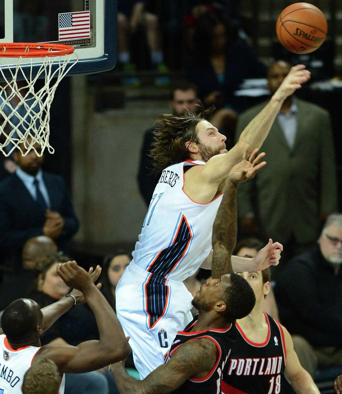 Thomas Robinson Blazers Dunk
