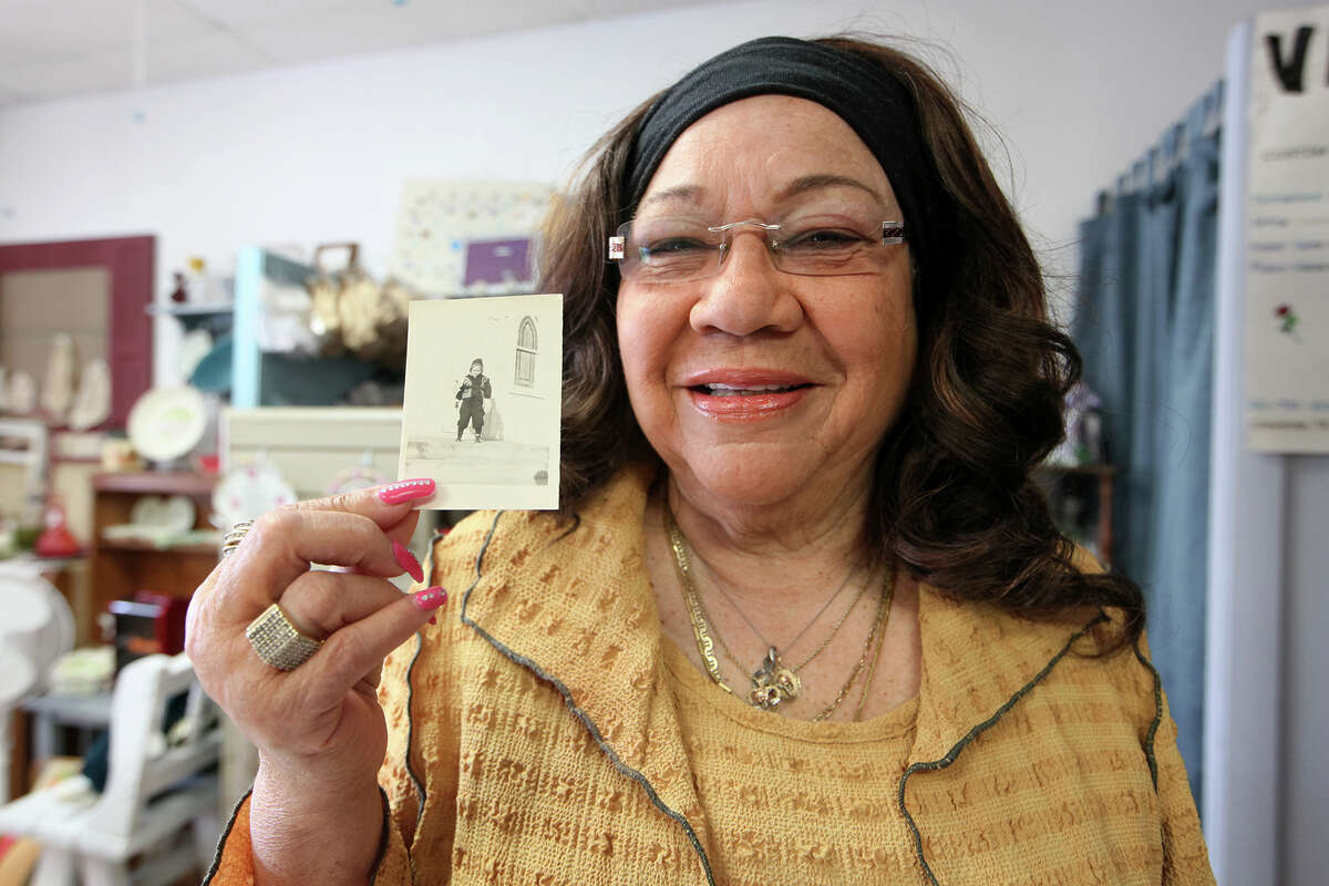 San Antonio woman finds siblings 70 years after adoption