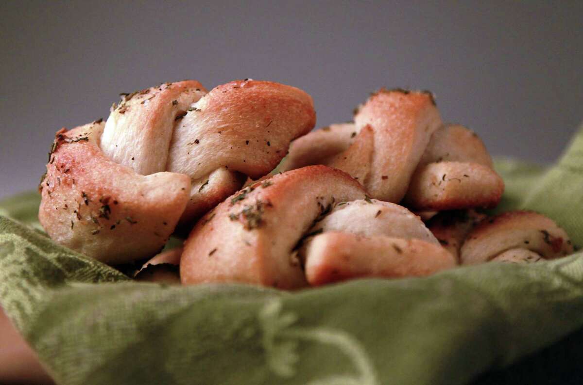 Ready to tie the (bread) knot?